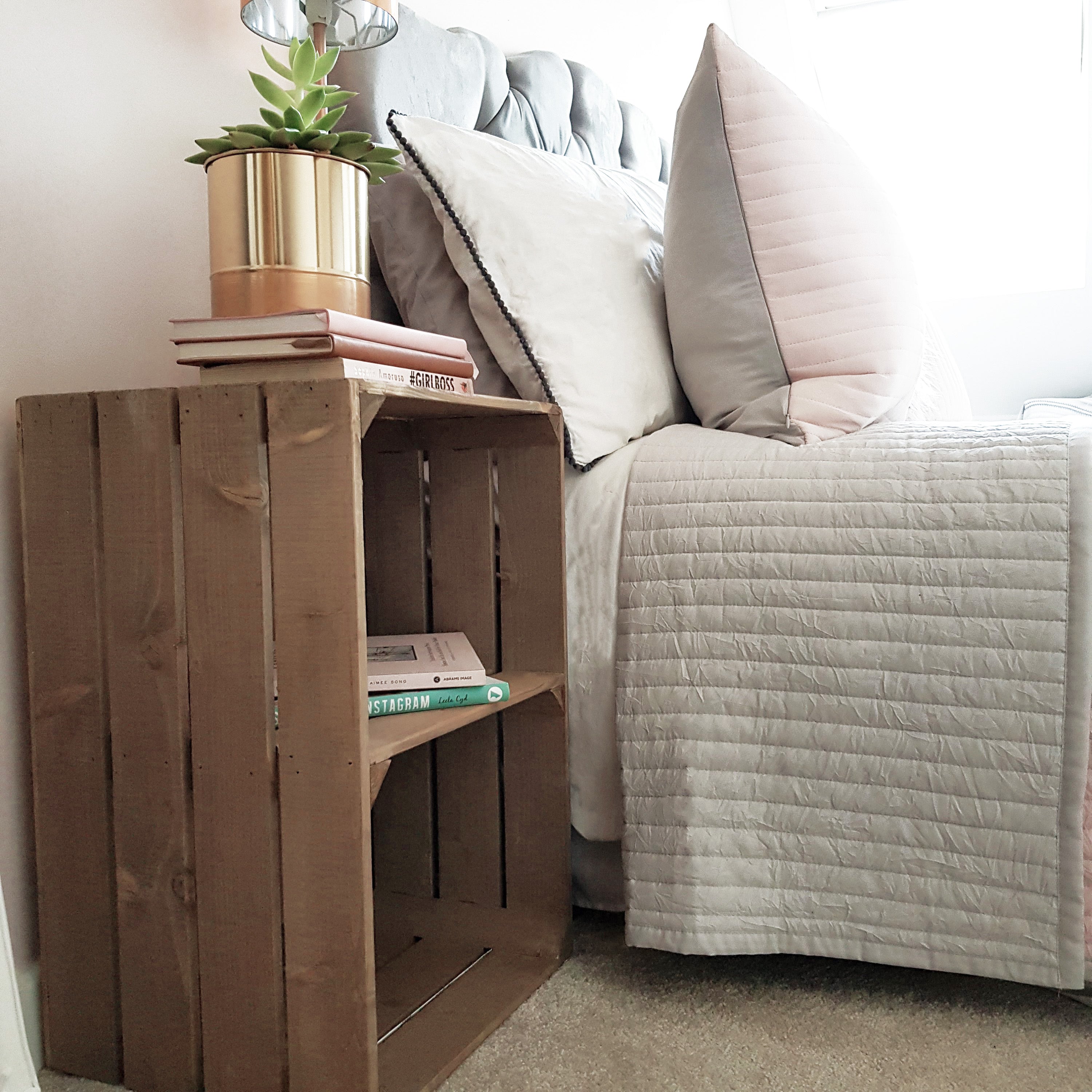BEDSIDE TABLE - RUSTIC APPLE CRATE - Night stand – Apple Crates